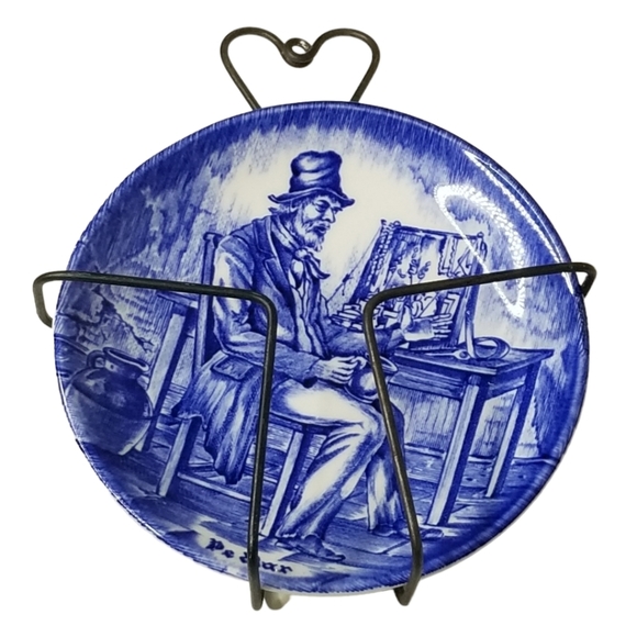 Wedgwood | Accents | Enoch Wedgwood Mini Plate Peddler With Hanger ...